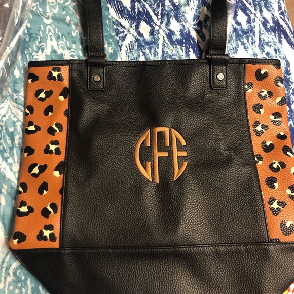 thirty-one | Bags | Animal Print Color Block Tote | Poshmark